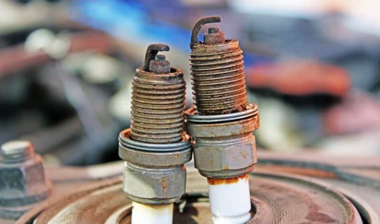 How To Tell If A Lawn Mower Spark Plug Is Bad | Obsessed Lawn & Garden